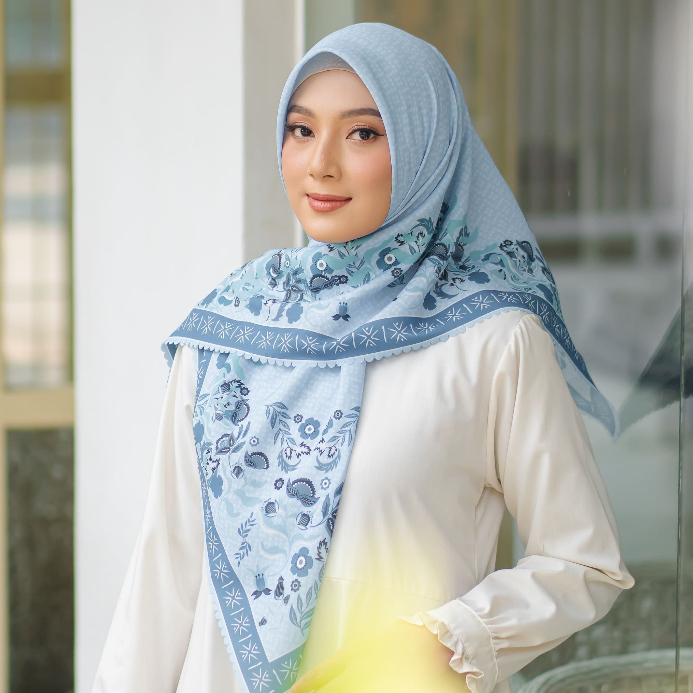 Jual HIKIVA Laser Cut Hijab Segi Empat Print Motif Amaya Warna Biru ...