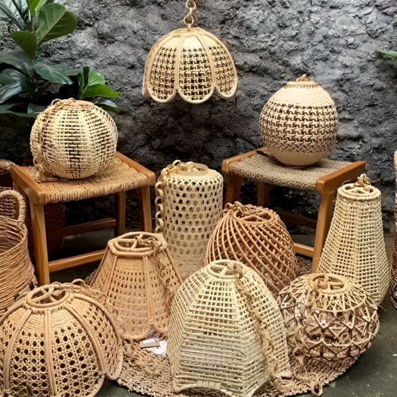 Jual Kap Lampu Rotan Berbagai Model / Hiasan Lampion Rattan Natural / Dekorasi Studio Foto Ruang ...