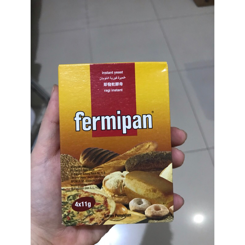 Jual fermipan yeast 4x11gr 1box (4bks) | Shopee Indonesia