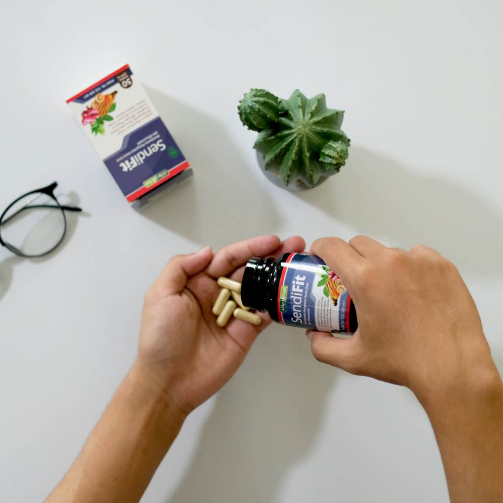 Jual Kapsul SendiFit Original Herbal Tulang Dan Sendi Isi 50 Kapsul ...