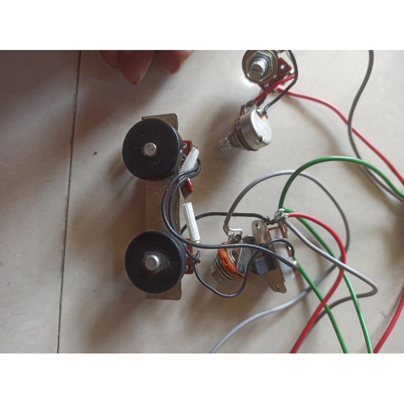 Jual Wiring Set Kit Potensio Switch Gitar electric model Jaguar atau ...