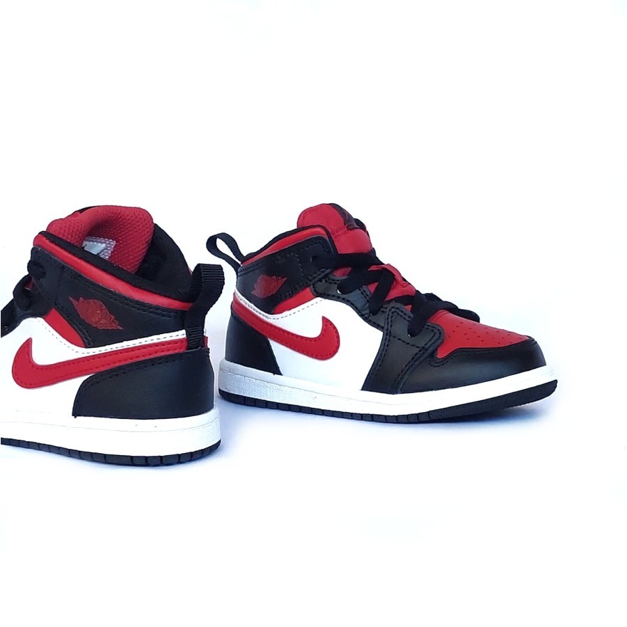 Jual Sepatu Anak Nike Air Jordan 1 Mid Toddler Chicago Bulls Original ...