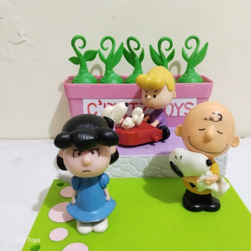 Jual Action Figure Snoopy and Friends Series (Preloved/Second) | Shopee ...