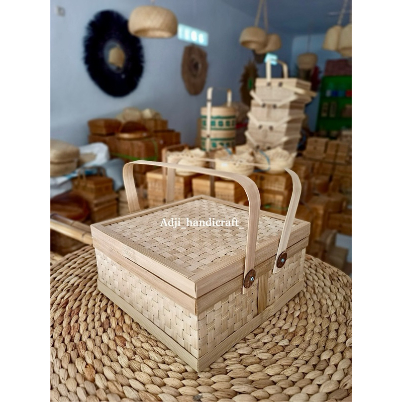 Jual Rantang Bambu | Rantang Bambu Kotak 25cm | Rantang Bambu Anyaman ...