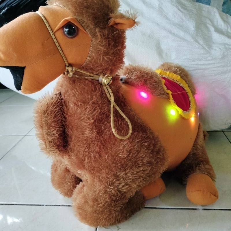 Jual Boneka unta xl free lampu LED | Shopee Indonesia