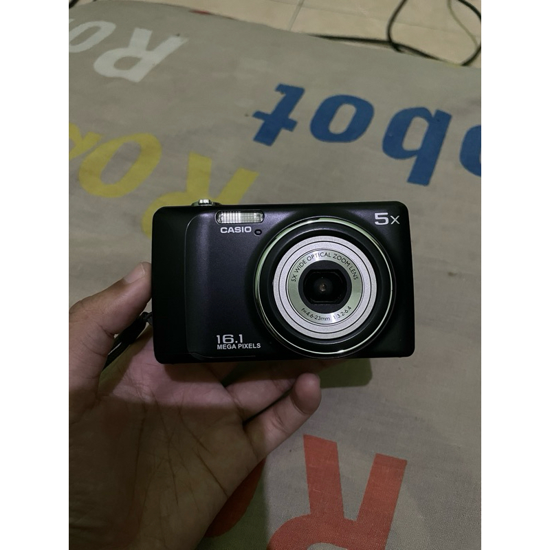 Jual Digicam Casio QV R300 | Shopee Indonesia