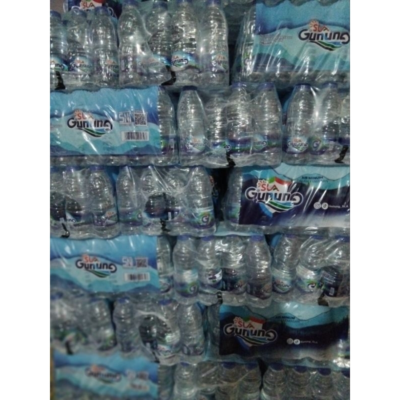 Jual AIR GUNUNG BOTOL MINI 220 ML isi 24 | Shopee Indonesia
