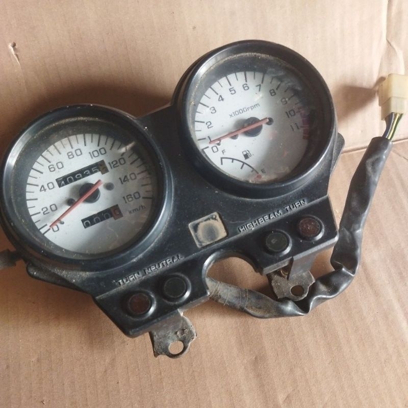 Jual SPEEDOMETER SPEDOMETER HONDA MEGAPRO OLD LAMA ORIGINAL COPOTAN ...