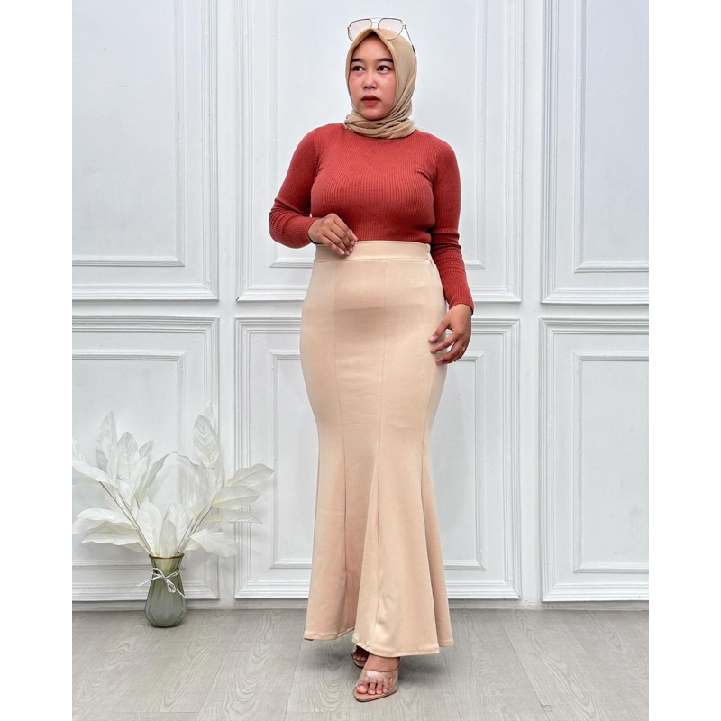 Jual ROK SCUBA DUYUNG SARASVATI Kode : 10056097 | Shopee Indonesia