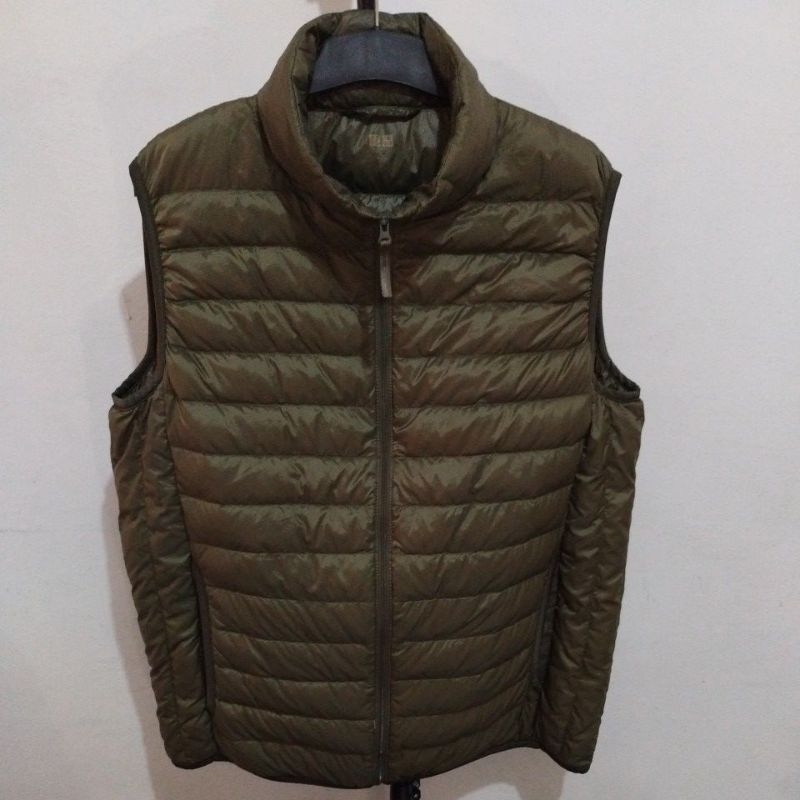 Jual vest uniqlo, vest uniqlo bulu angsa, vest uniqlo hijau army, vest ...