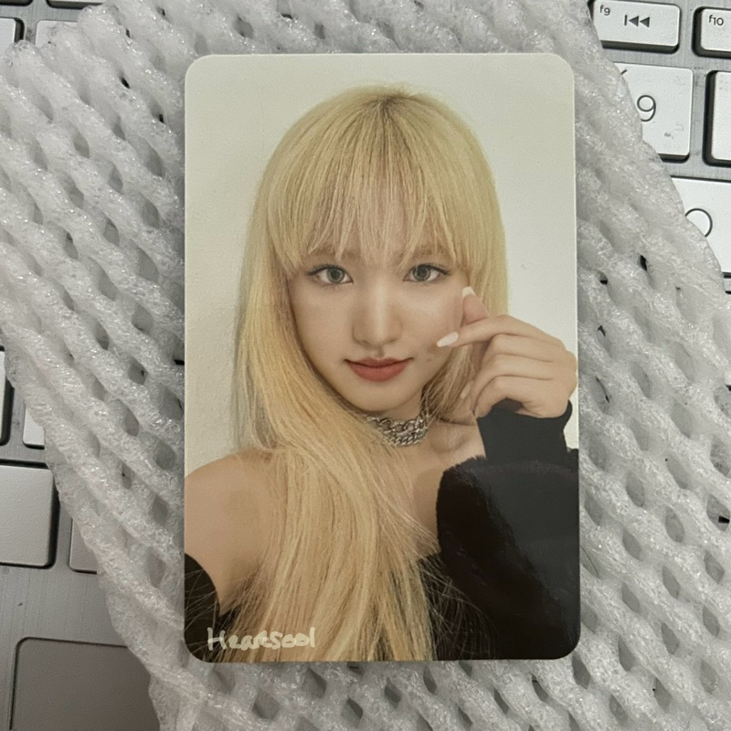 Jual PHOTOCARD LIZ IVE ELEVEN BLACK VER | Shopee Indonesia