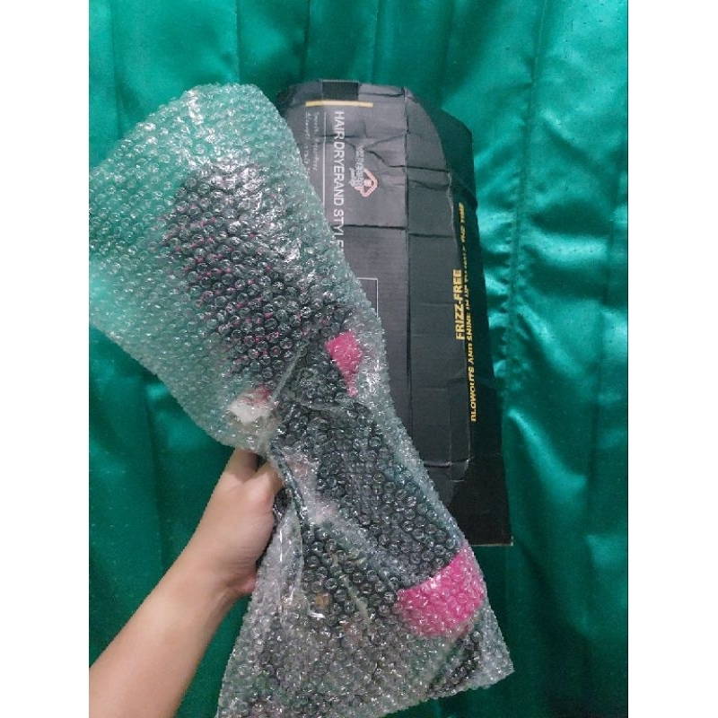 Jual YK DESIGN One Step Brush hairdryer and styler (preloved) | Shopee ...