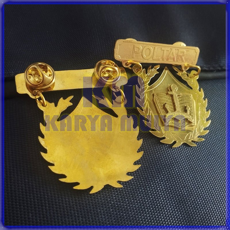 Jual Pin Lencana Poltar Pin Poltar Pin Bros Poltar Bahan Logam Kuningan ...