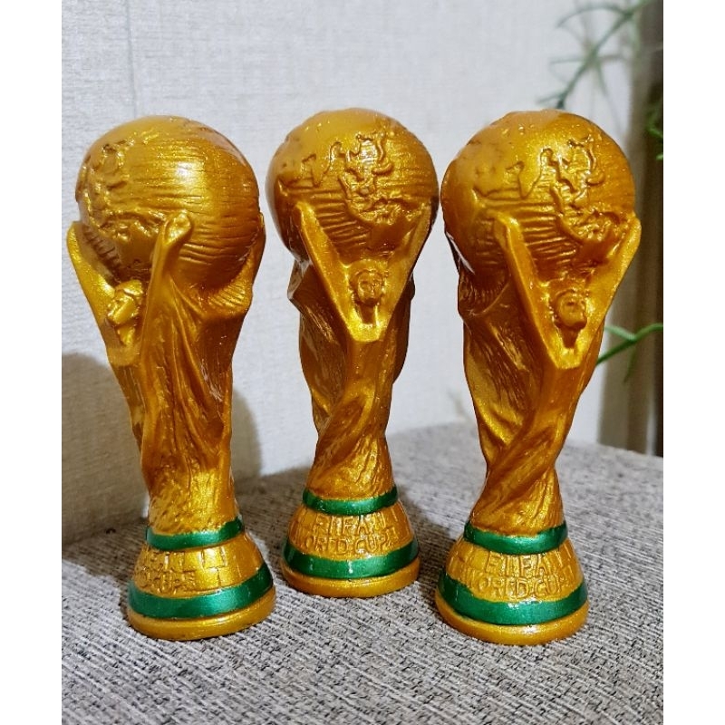 Jual piala dunia.14cm.resin | Shopee Indonesia