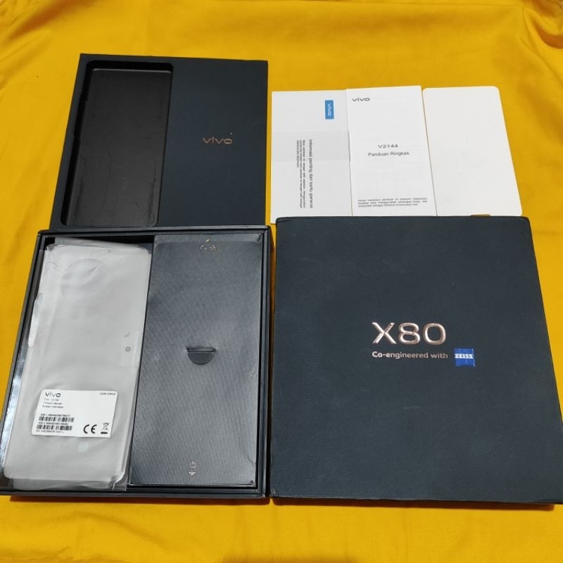 Jual Dus Box Vivo X80 Original bekas copotan asli bawaan unit | Shopee ...
