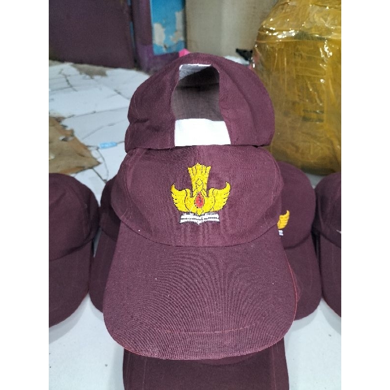 Jual Topi MAROON PUTIH POLOS SD SMP SMA SMK Topi Sekolah Seragam ...