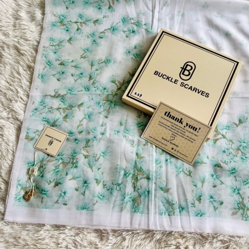 Jual NAGIH OOTD HIJAB AZARA BUCKLE SCARVES PREMIUM MOTIF SEGI EMPAT ...