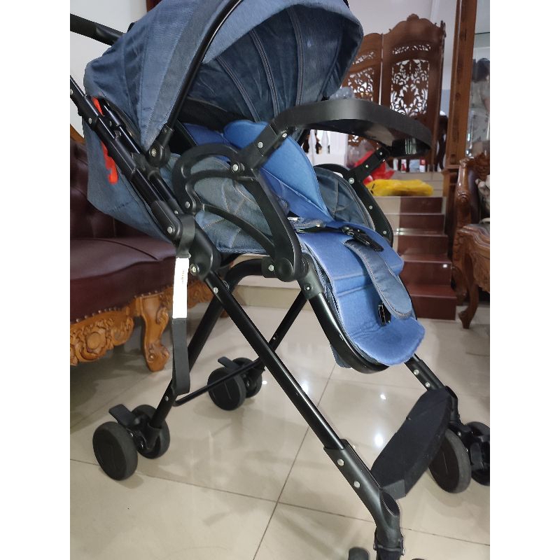 Jual Preloved Stroller Babydoes Nexus R | Shopee Indonesia
