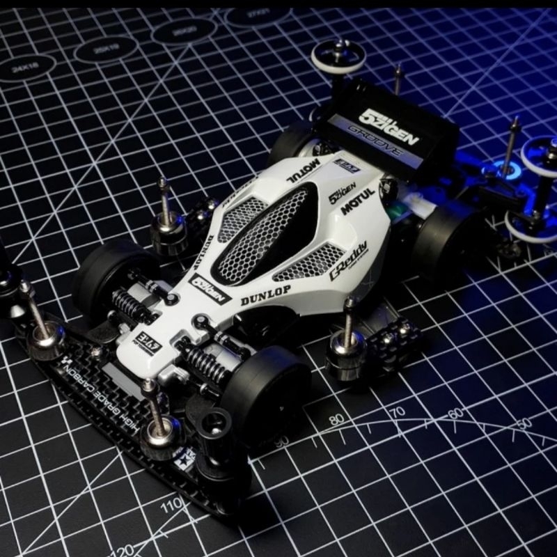 Jual Tamiya Damper style / Bmax Avante jr repaint Edition | Shopee ...