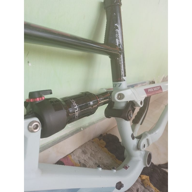Jual Frame polygon siskiu D7 2021 | Shopee Indonesia