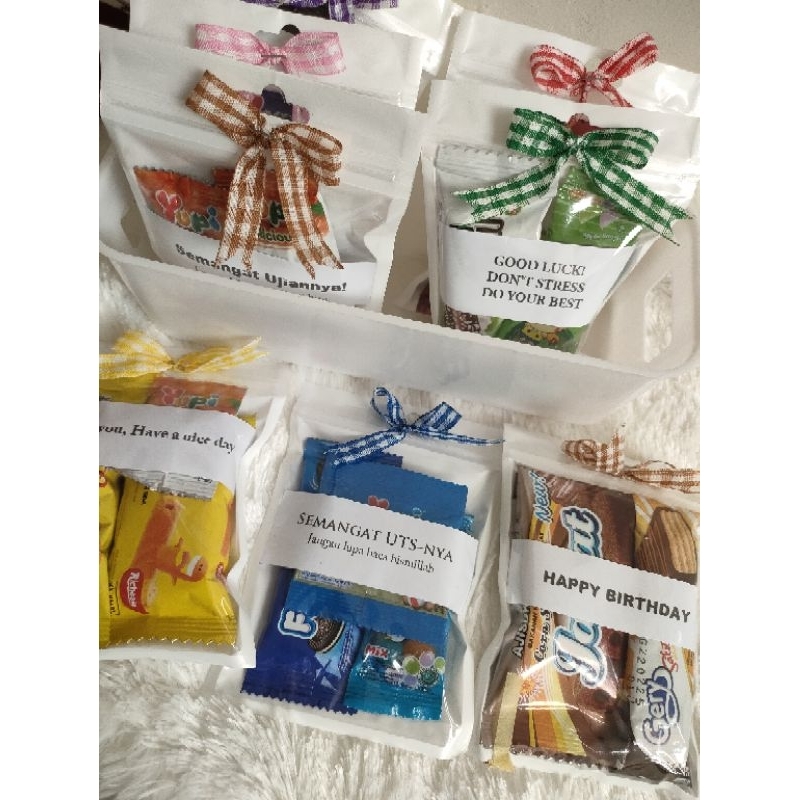 Jual MINI GIFT/HAMPERS/MINI GIFT SNACK/HADIAH/BINGKISAN KADO/WISUDA ...