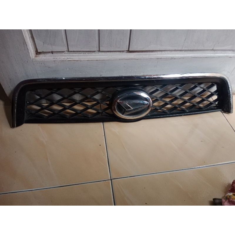 Jual grill, gril daihatsu terios ORIGINAL SECOND | Shopee Indonesia