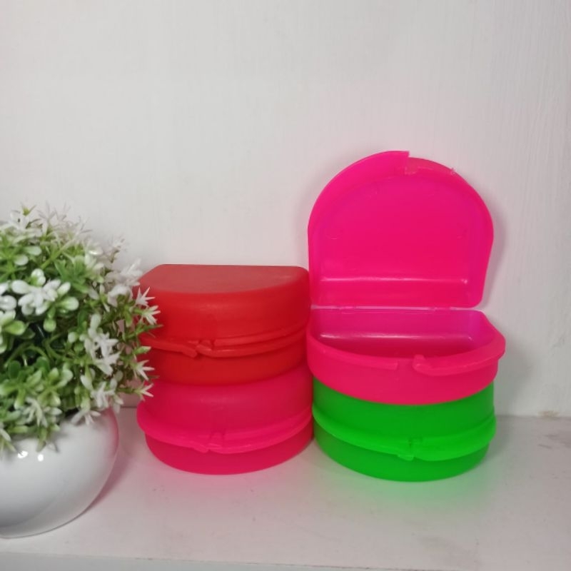 Jual Protesa Retainer Aligner Box / Tempat Wadah Protesa / Gigi Palsu ...