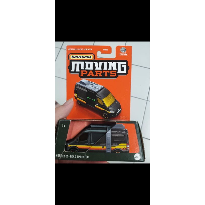 Jual Matchbox moving part 2024 Mercedes Benz Sprinter | Shopee Indonesia