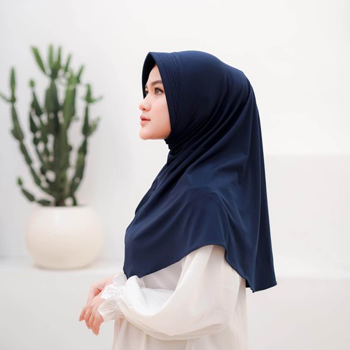 Jual Hijab Instan Jersey Bergo Daily kenan Size L | Shopee Indonesia