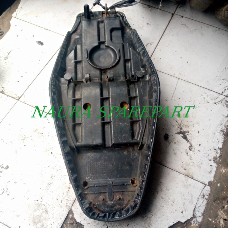 Jual Jok Papan standar original Mio Sporty Bekas | Shopee Indonesia