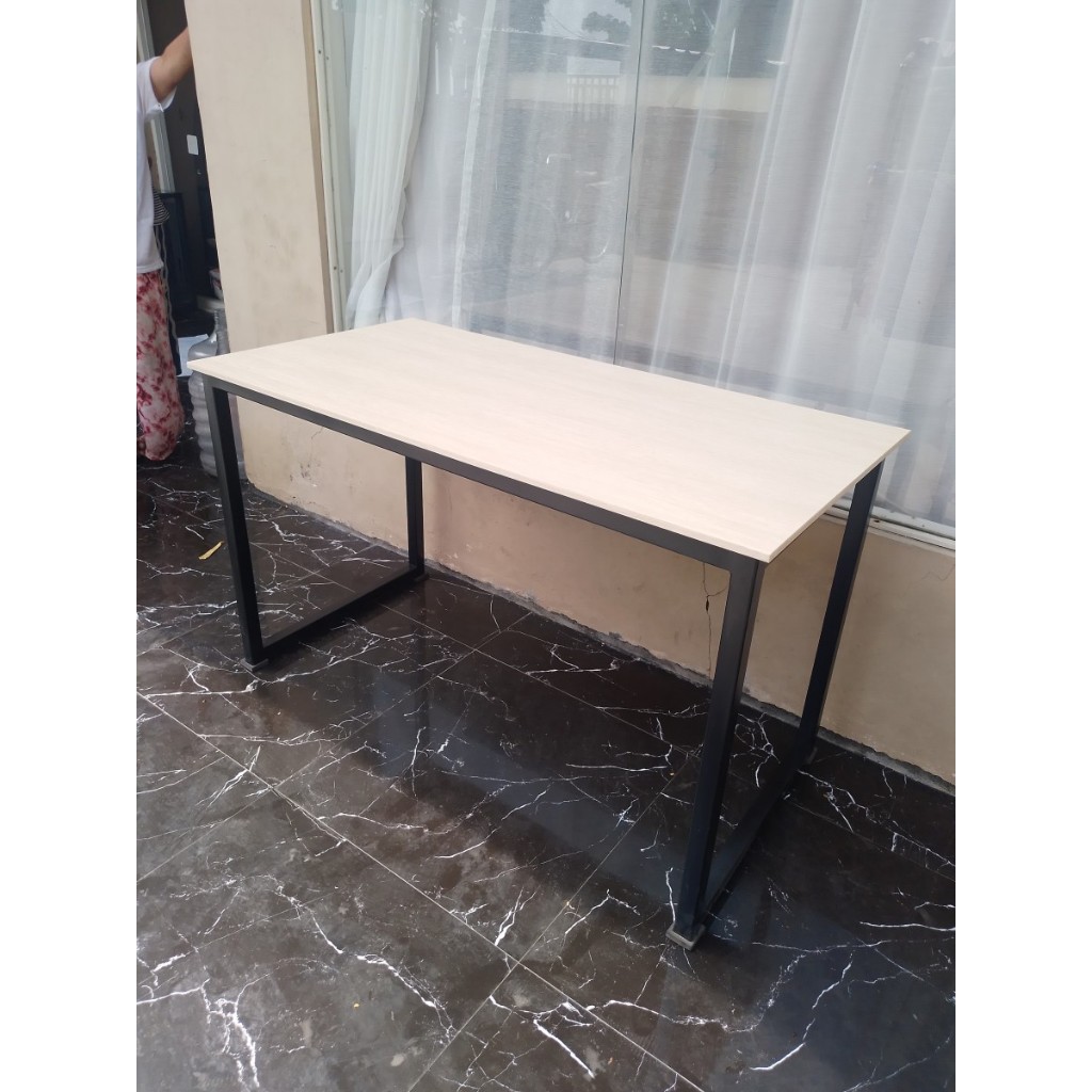 Jual Meja Kerja ukuran 70x100 tinggi 72cm /meja belajar/modern/kokoh ...
