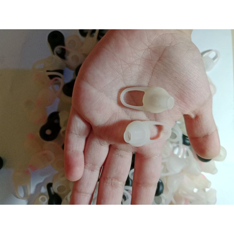 Jual Karet Headset Bluetooth Karet Silikon Headset Bluetooth harga per 2 pcs | Shopee Indonesia