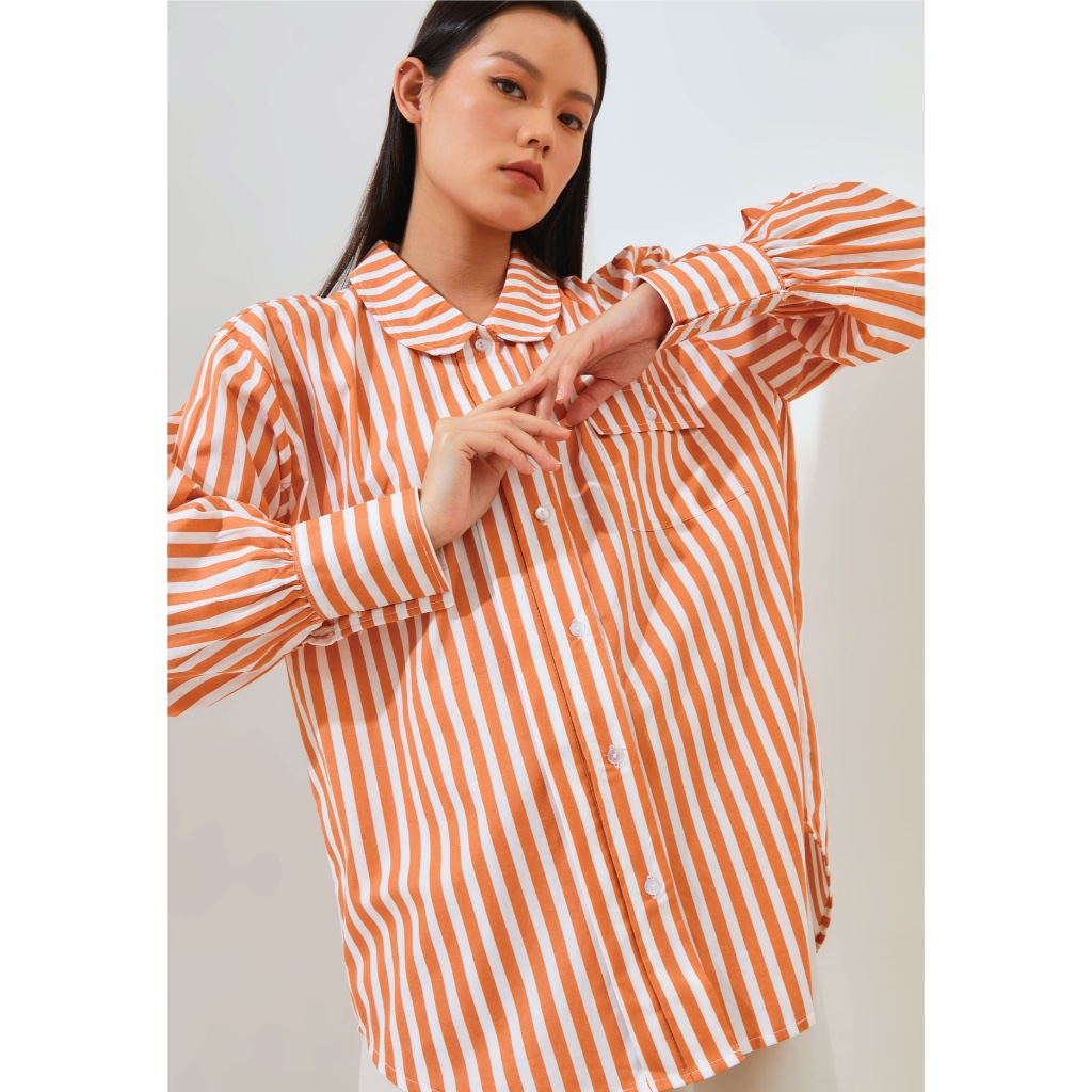 Jual Kaluna Shirt - Oversized Stripes Shirt by SVEA CLO | Shopee Indonesia