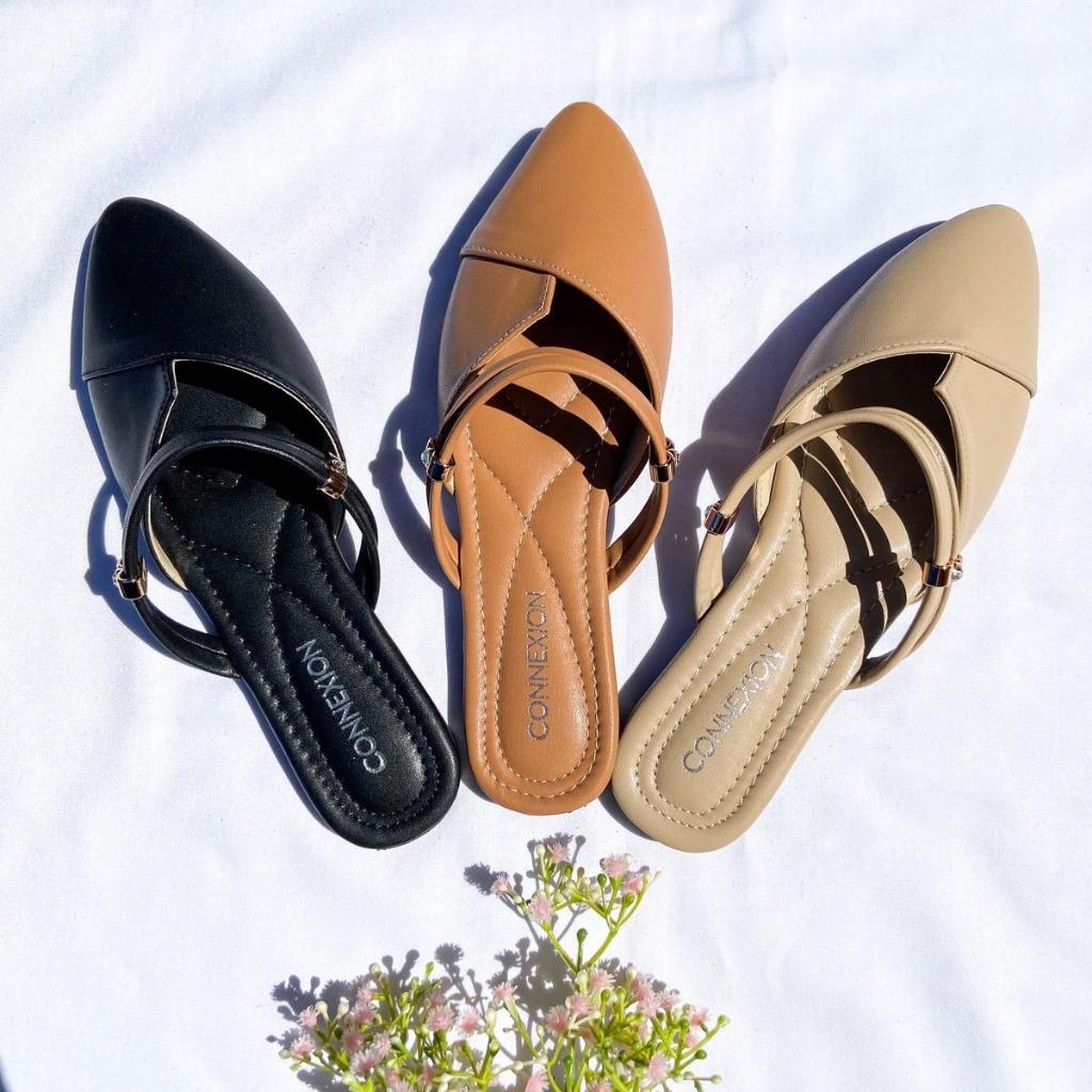 Jual CONNEXION Sandal Wanita Teplek Flat Cantik Dan Simple Variasi Atas ...