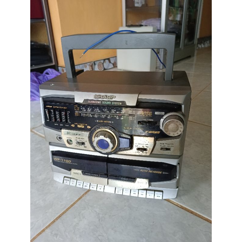 Jual Sepasang Salon, Speaker Salon dari Grand Compo DVD Polytron ...