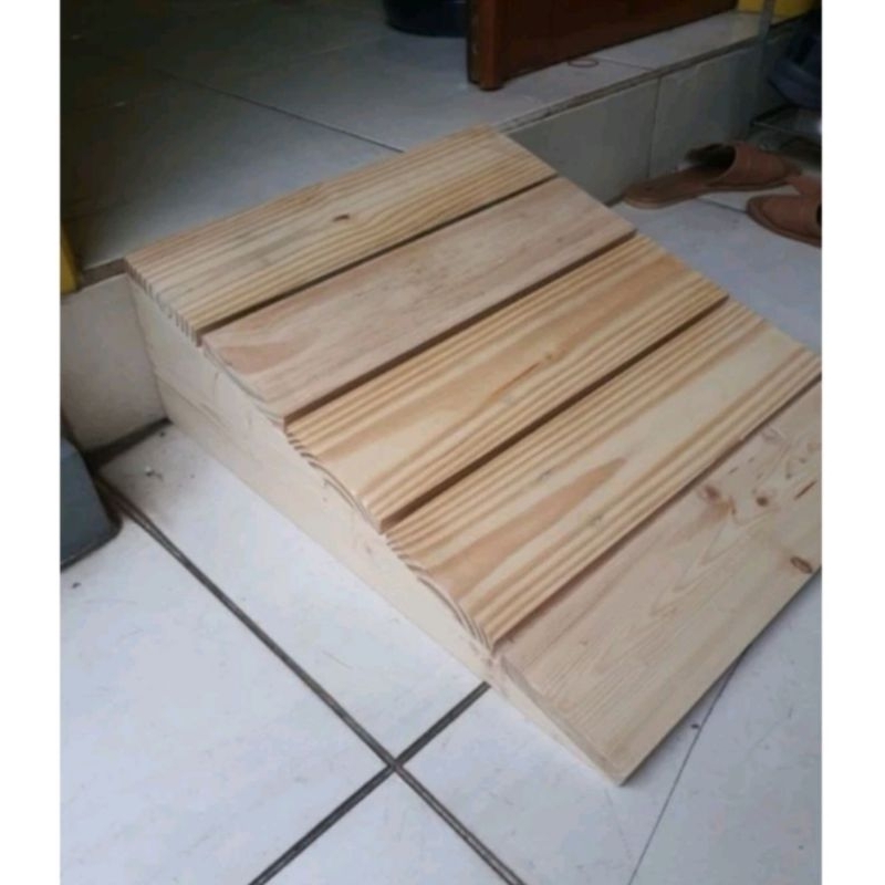Jual Tanjakan Motor / Papan Tanjakan Motor Kayu / Alas Pijakan Motor ...