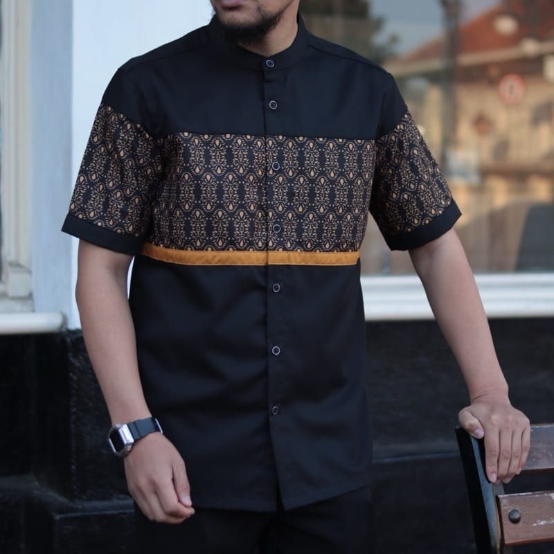 Jual Kemeja Pendek Motif Batik/kemeja juragan Bahan Toyobo | Shopee ...