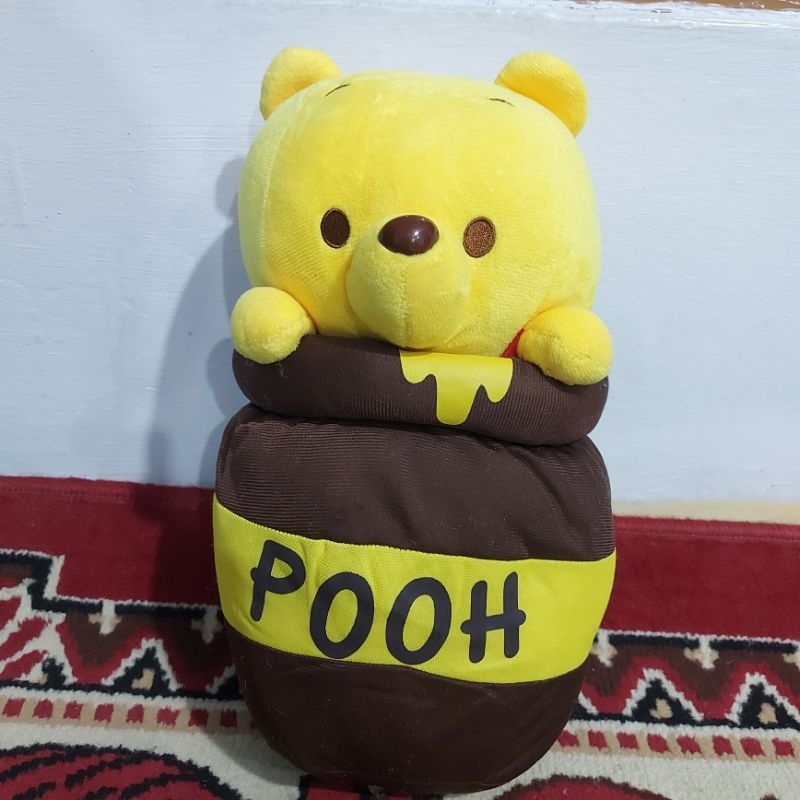 Jual DISNEY Winnie The Pooh Inside Honeypot Original Plush / Boneka ...