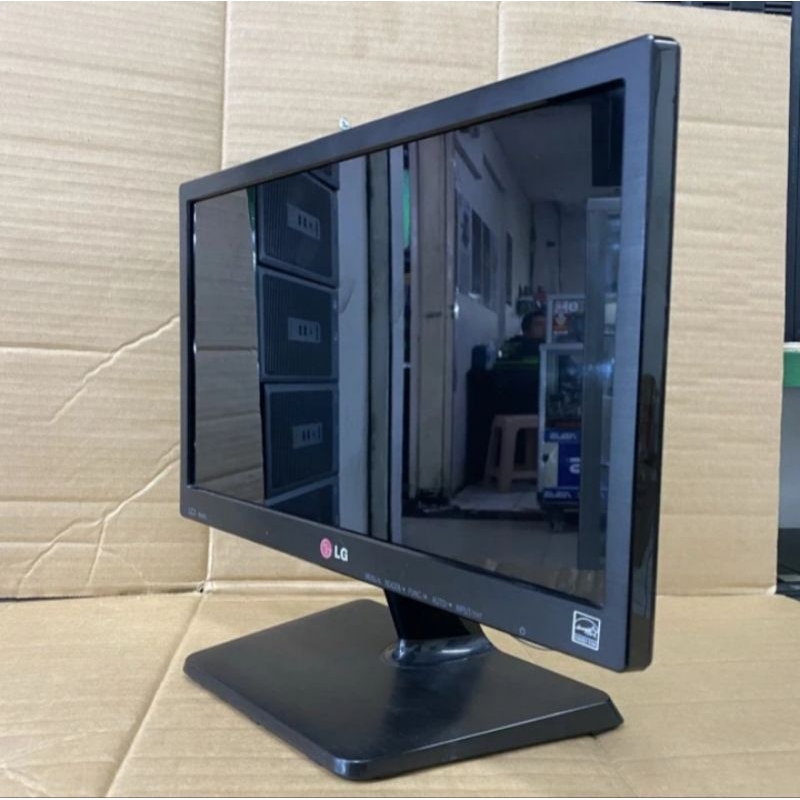 Jual MONITOR LG 16IN WIDE MULUS | Shopee Indonesia