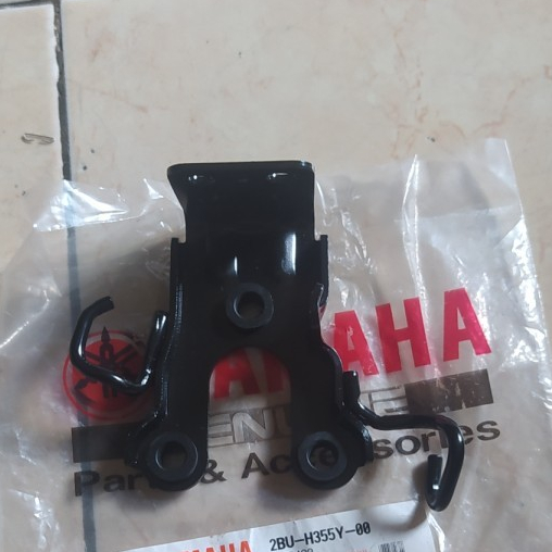 Jual Bracket Dudukan Speedometer Yamaha XRIDE 115 2BU-H355Y-00 | Shopee ...