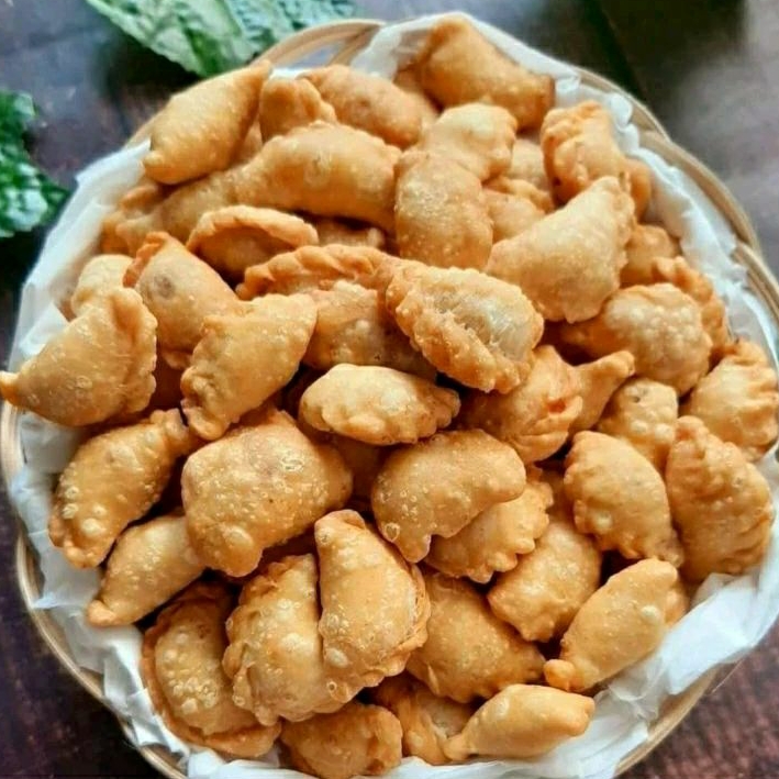 Jual Pastel Kering Isi Abon Renyah/Kue Pastel Abon 1 Kg | Shopee Indonesia