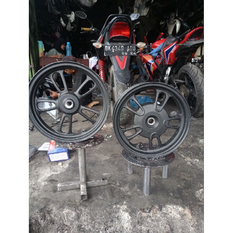 Jual velg Honda Scoopy new original | Shopee Indonesia