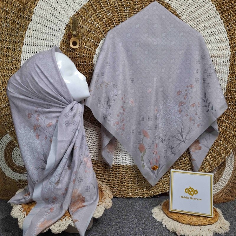 Jual Sohib Scarves / Loli Series - Hijab Motif Segi Empat Voal Premium ...