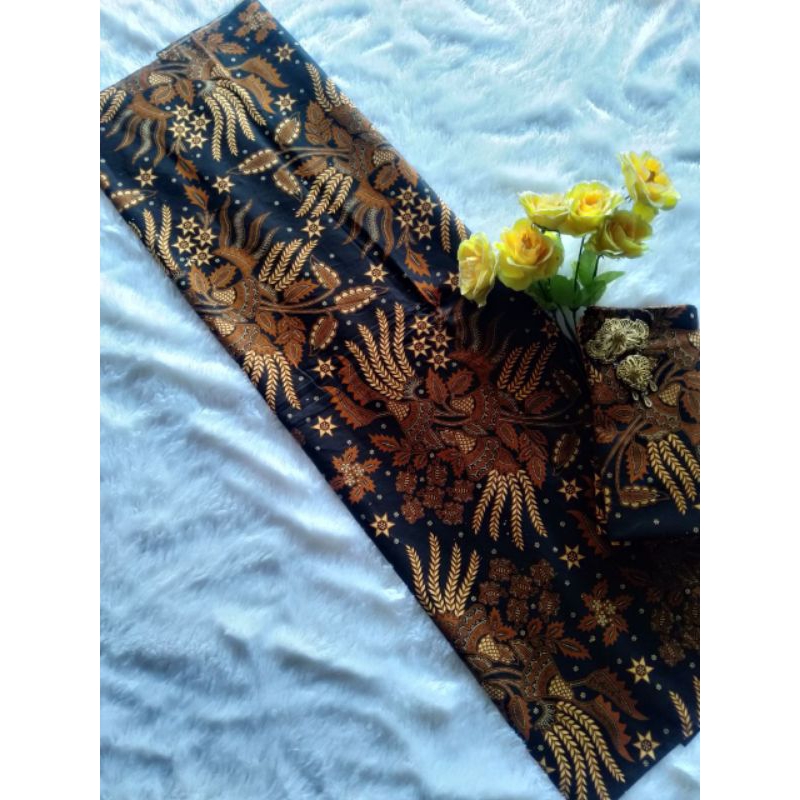 Jual Kain Batik Meteran Termurah Bahan katun PolyMicro Premium By Putra Arka | Shopee Indonesia