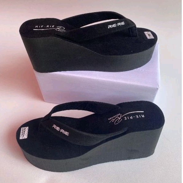 Jual Sandal Jepit Cewek Terbaru 2024 tinggi 9 cm Sendal perempuan ...