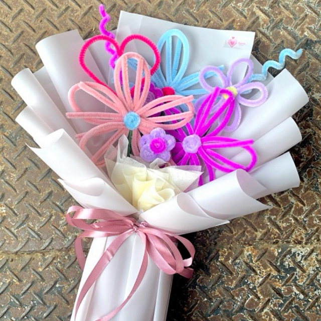 Jual [Harga Sudah Termasuk Kardus] Medium Pipe Cleaner Bouquet, Buket ...