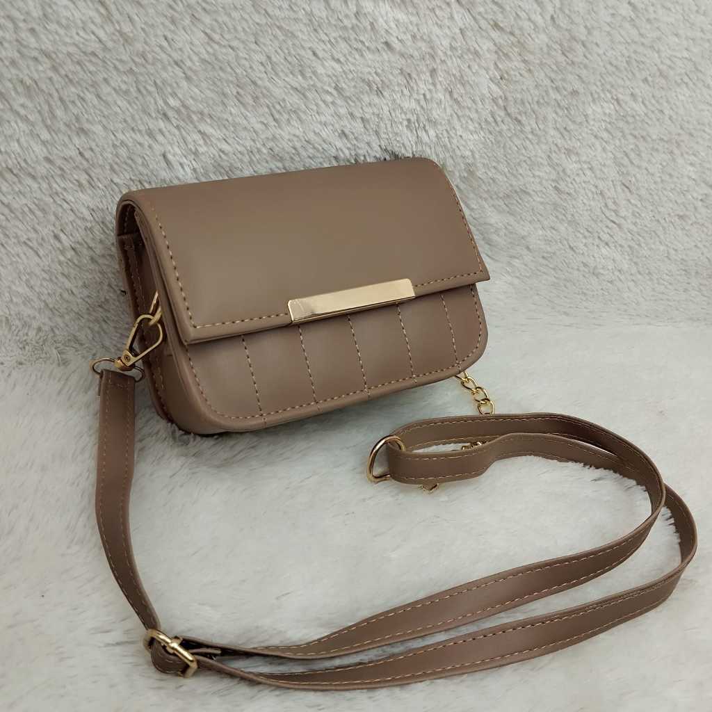 Jual GLOW Hesty Tas Selempang Kecil Wanita Rantai Slingbag Cute Mini ...