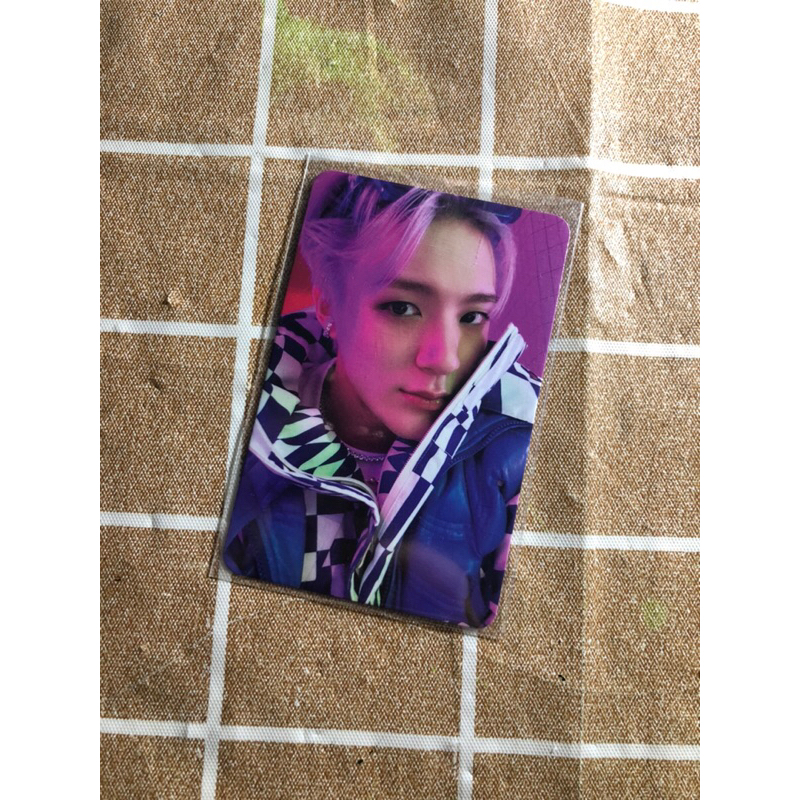 Jual OFFICIAL PC ISTJ (poster) JENO JASA KIRIM MENGGUNAKAN JNE | Shopee ...