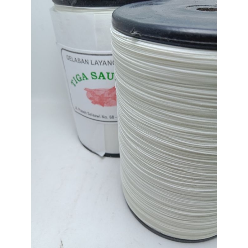 Jual Gelasan Layangan Bomber Tiga Saudara Size 0,33 mm Klosan 6000 yard ...