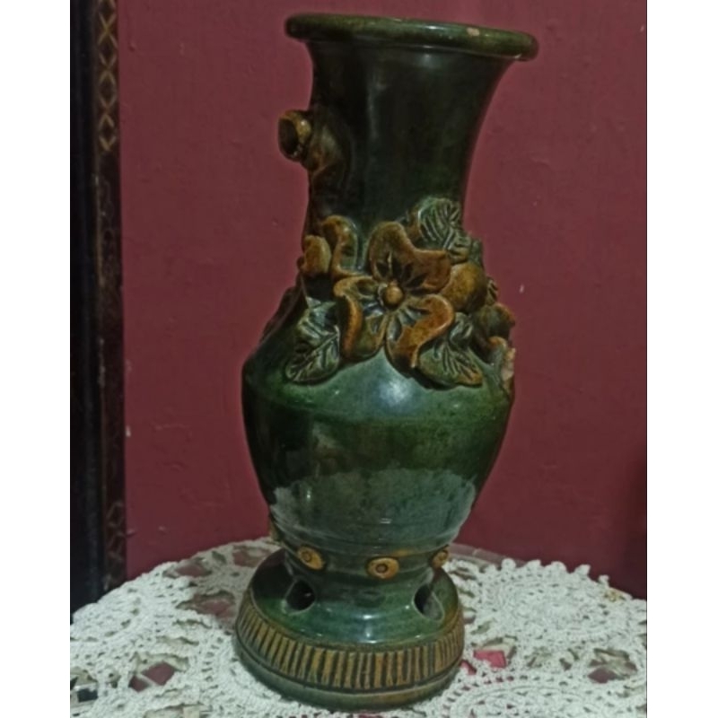 Jual Guci Vas bunga kuno Hijau antik keramik Jadul bunga timbul T:26 ...